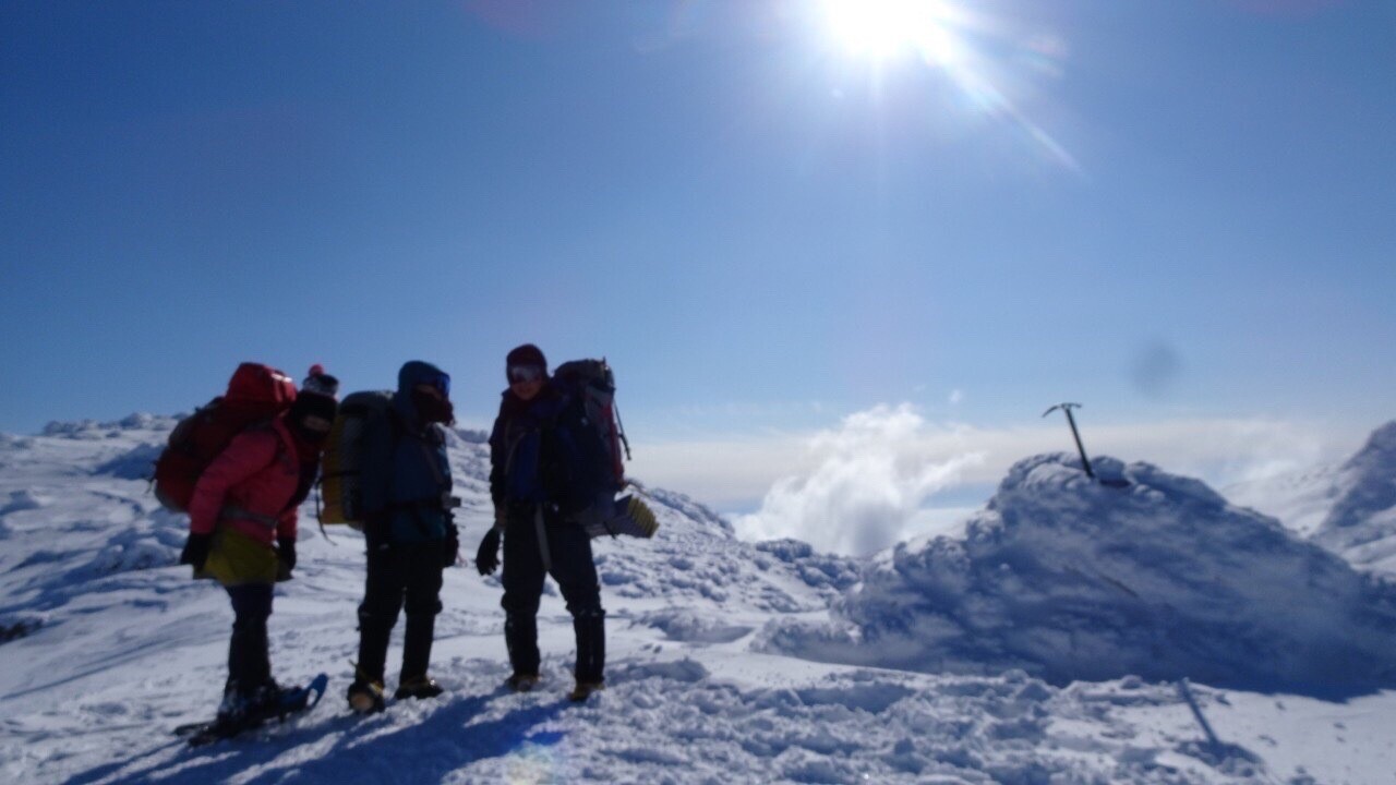 雪もちらつくお天気の中くろがね小屋目指し... / nori♪さんのモーメント | YAMAP / ヤマップ