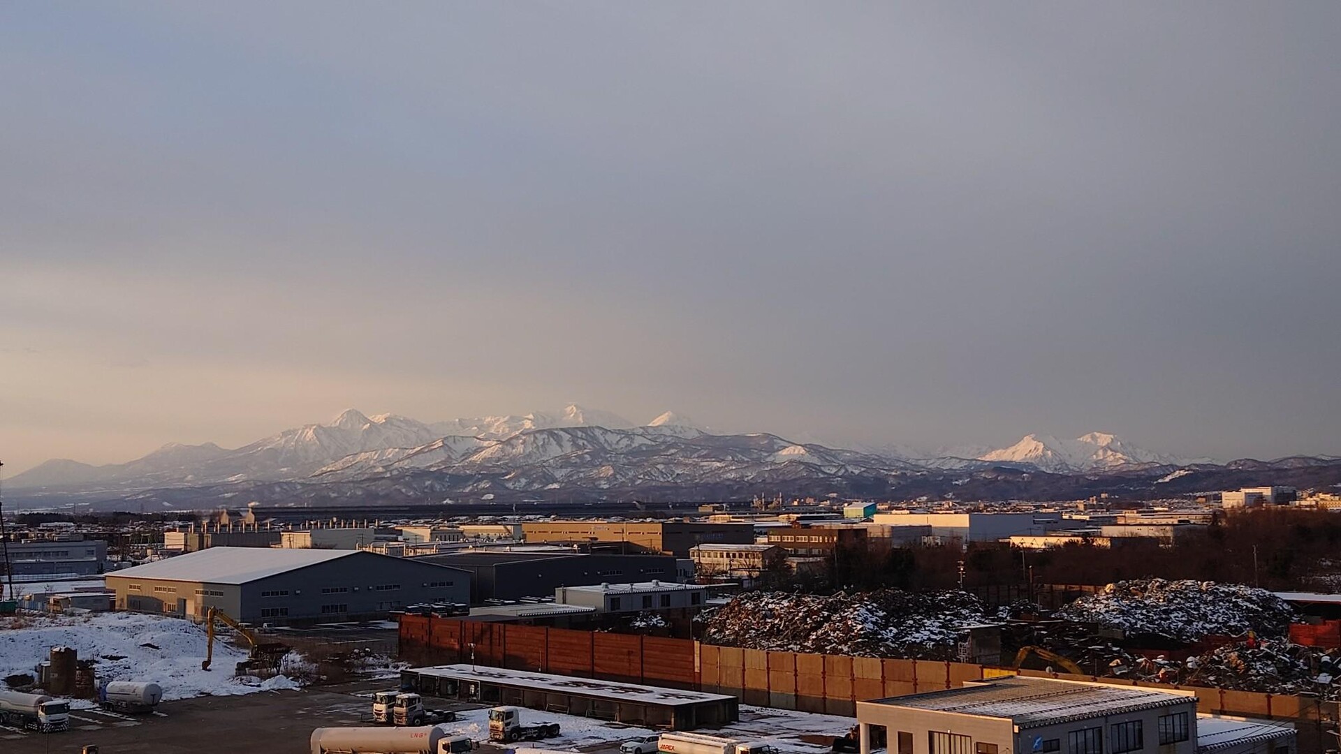 今日から仕事初め。 上越プラント4階から... / yone993さんのモーメント | YAMAP / ヤマップ
