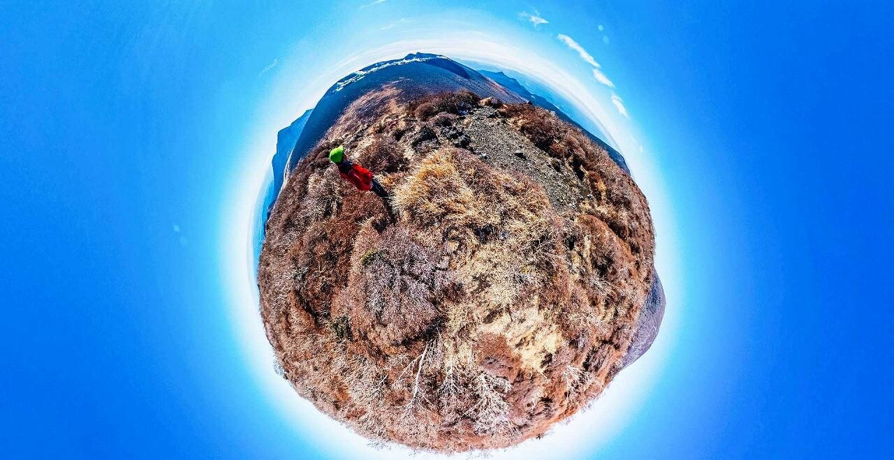 Theta360・・獅子岳 高千穂峰... / sin358さんのモーメント | YAMAP / ヤマップ