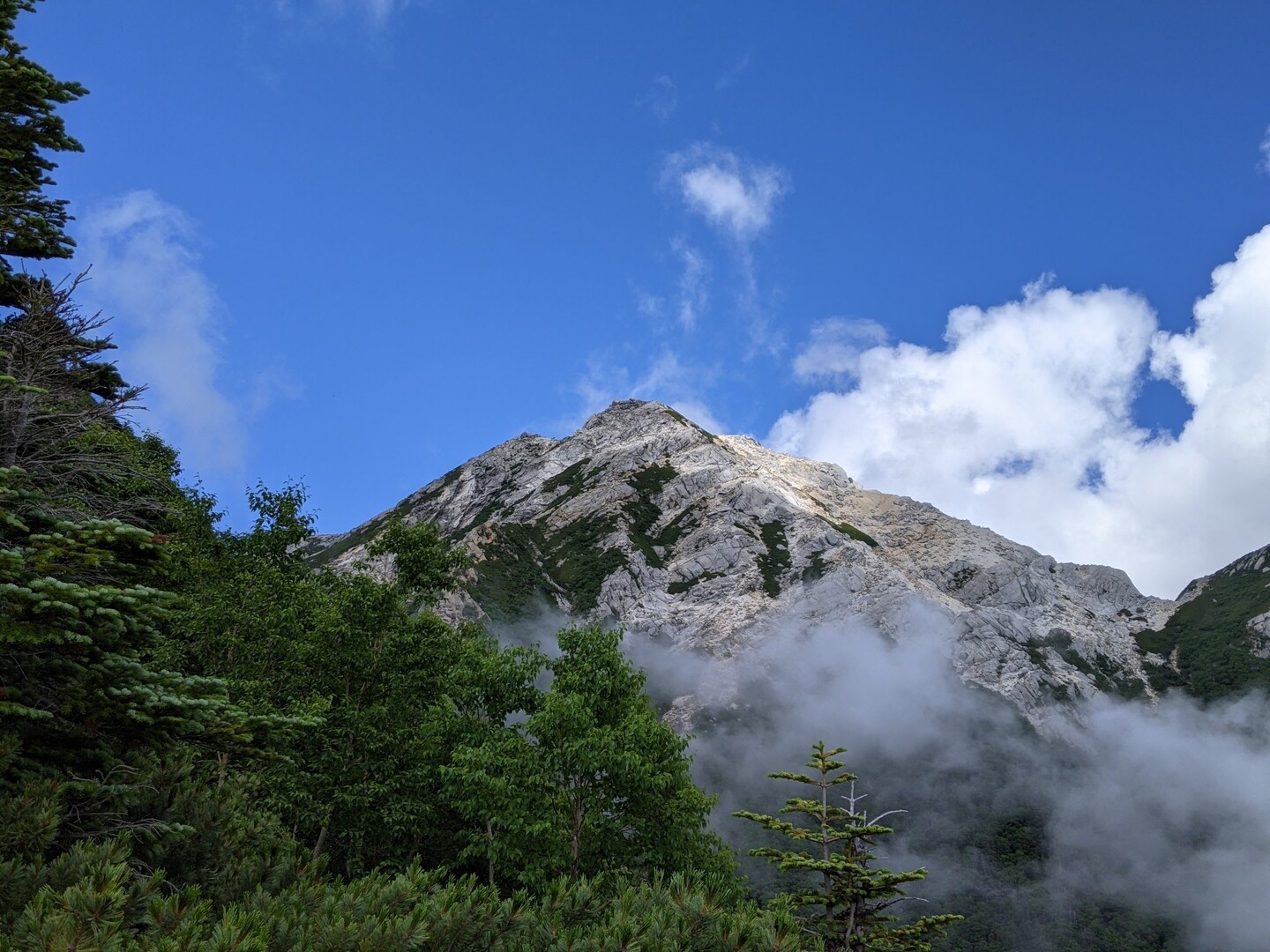 🥰甲斐駒ヶ岳💦日本百名山#31 / "satoh"さんの甲斐駒ヶ岳・日向山の活動データ | YAMAP / ヤマップ