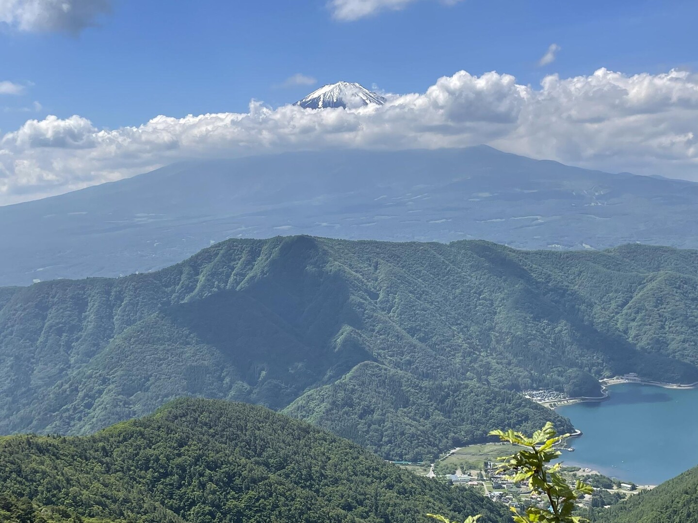 ミネ山・毛無山・十二ヶ岳 / PRO(むーさん)さんの節刀ヶ岳・破風山・足和田山の活動データ | YAMAP / ヤマップ