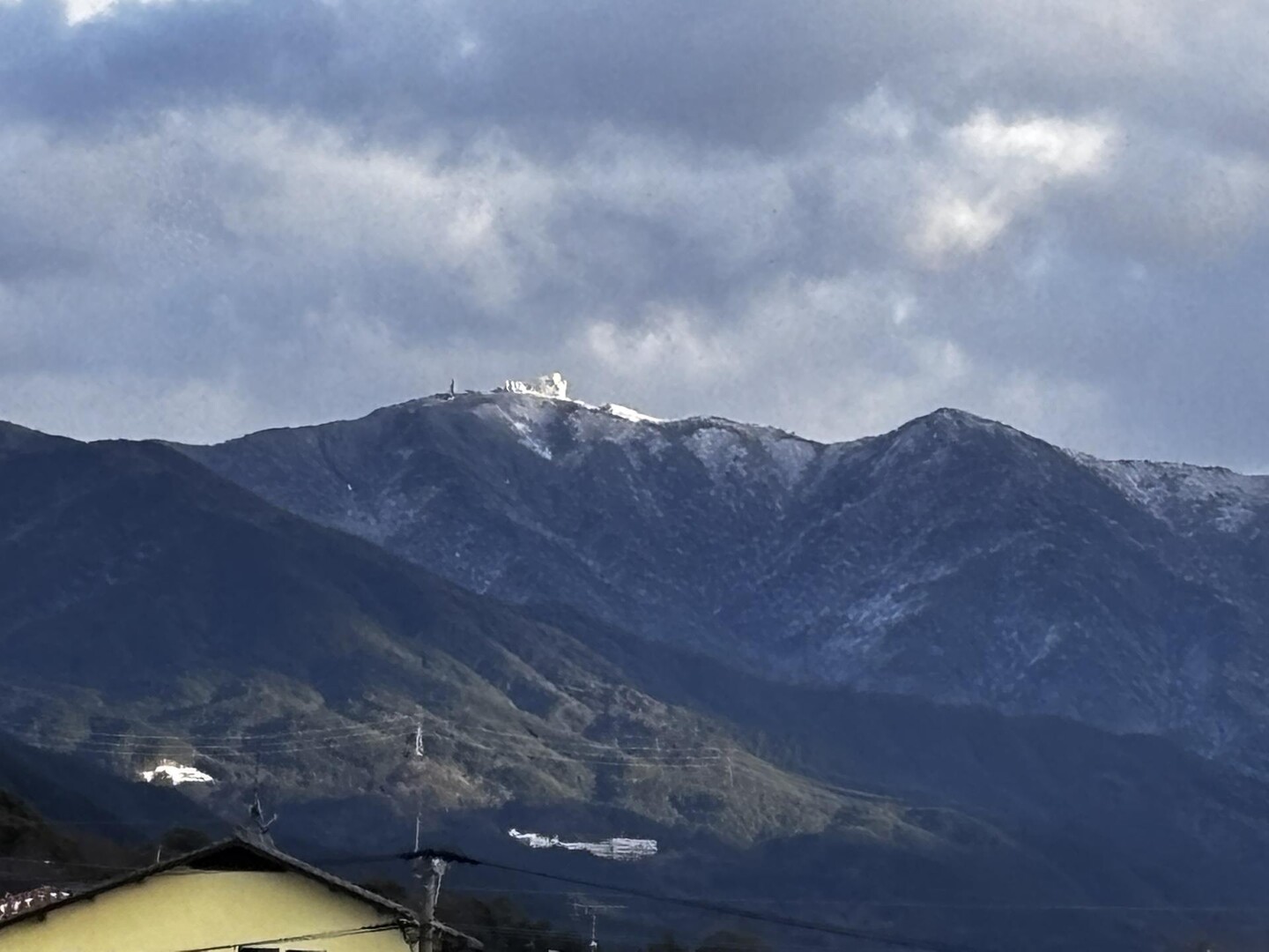 午後買い物に出て見たら、三郡山が白く光っ... / hirajunさんのモーメント | YAMAP / ヤマップ
