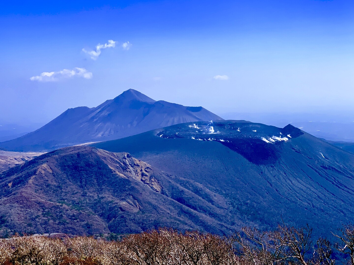 韓国岳 1,700m【噴火警戒レベル2獅子戸岳断念】 / つトムさんの霧島山・韓国岳・高千穂峰・夷守岳・烏帽子岳の活動データ | YAMAP / ヤマップ