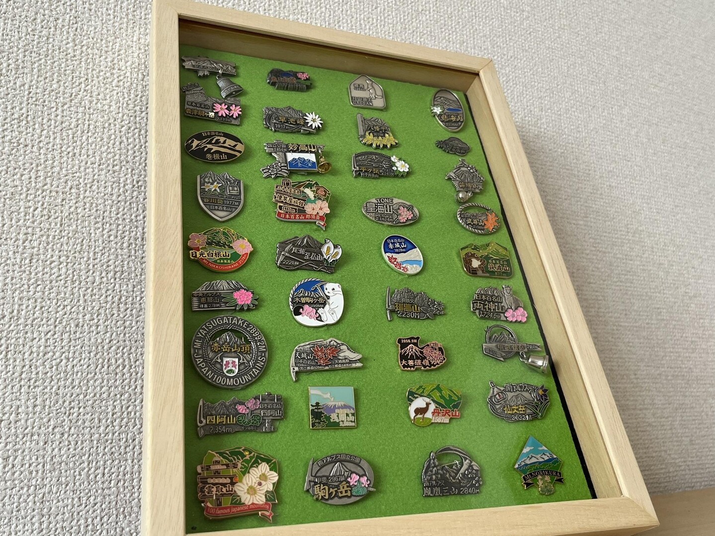 年末なので山バッヂを100名山verに整... / greenさんのモーメント | YAMAP / ヤマップ
