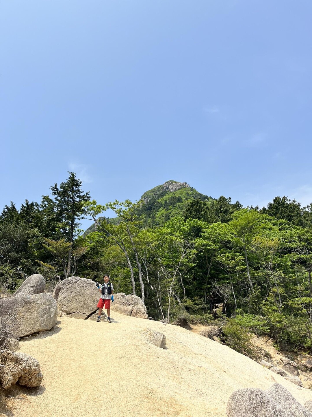 御在所岳（湯の山温泉駅〜） / 山と飯 U.L.HIKEさんの御在所岳（御在所山）・雨乞岳の活動データ | YAMAP / ヤマップ