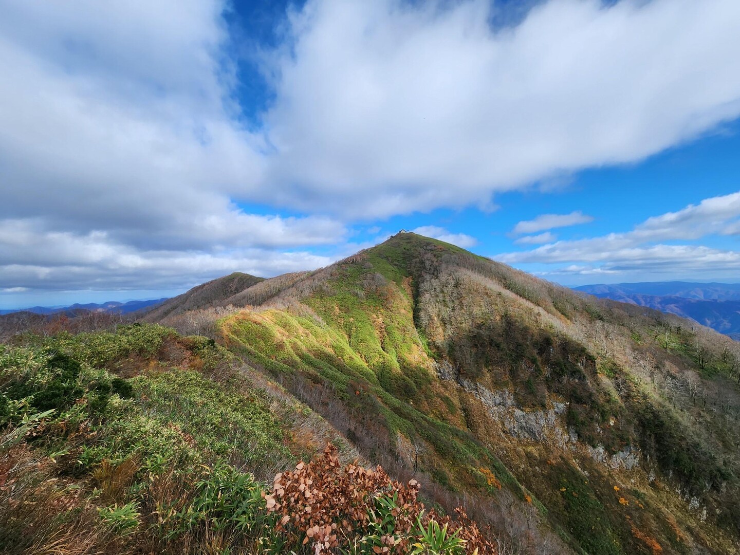 前岳・中岳・鶴ガ岳・剣岳・宝蔵岳・弟子還岳・太平山 / CB1300kaさんの太平山・馬場目岳の活動データ | YAMAP / ヤマップ