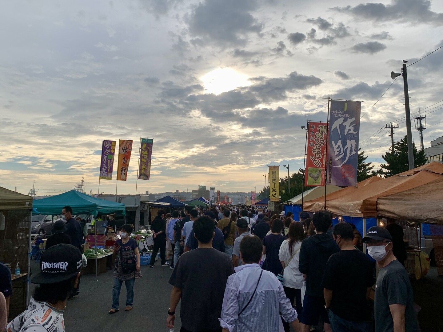 「館鼻岸壁朝市」2022.09.18 青... / ｡*ﾟ☆Tomo｡*ﾟ☆ さんのモーメント | YAMAP / ヤマップ