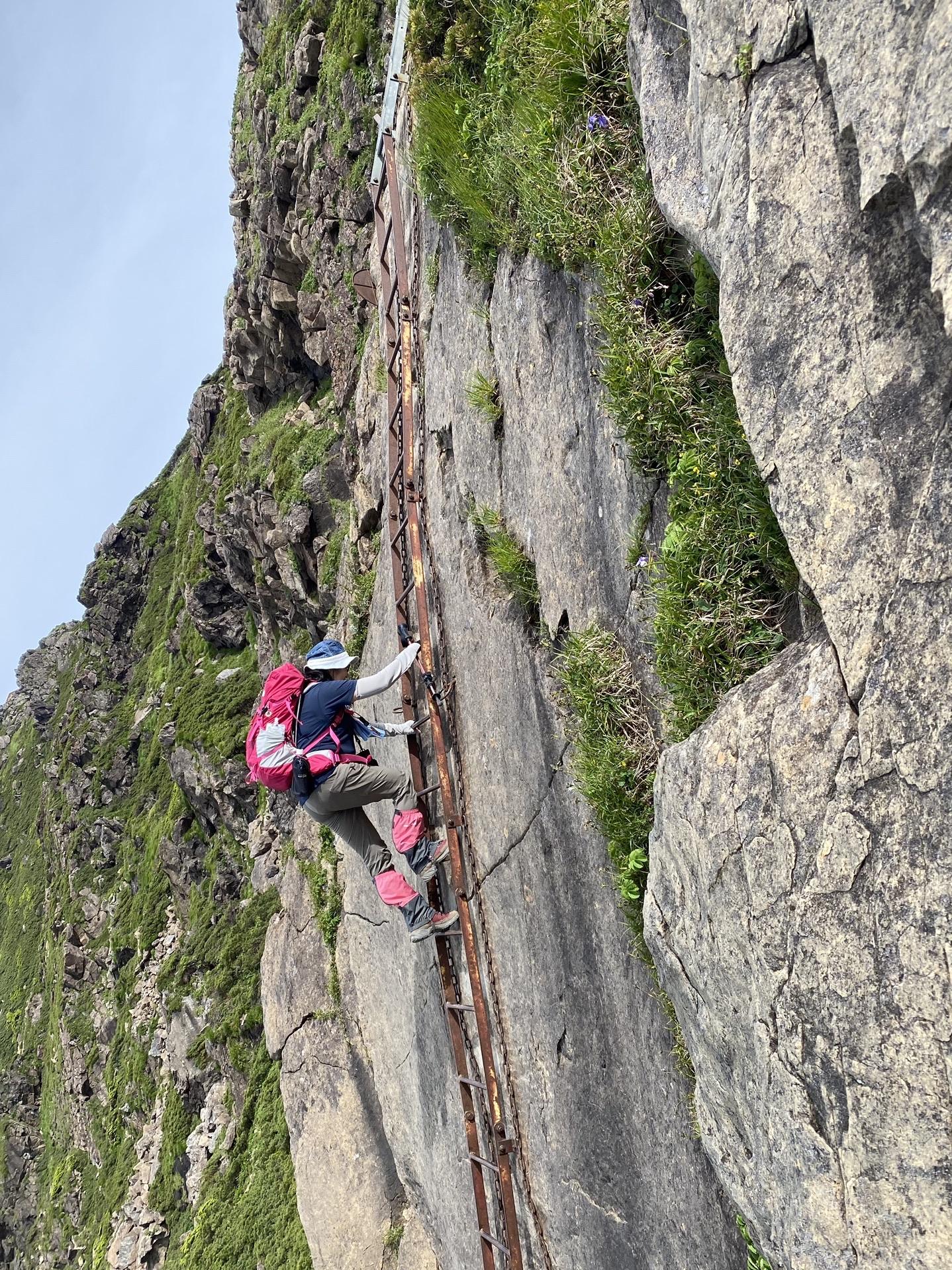 👺天狗の滑り岩🪨 / es3さんの早池峰山・薬師岳・鶏頭山の活動データ | YAMAP / ヤマップ