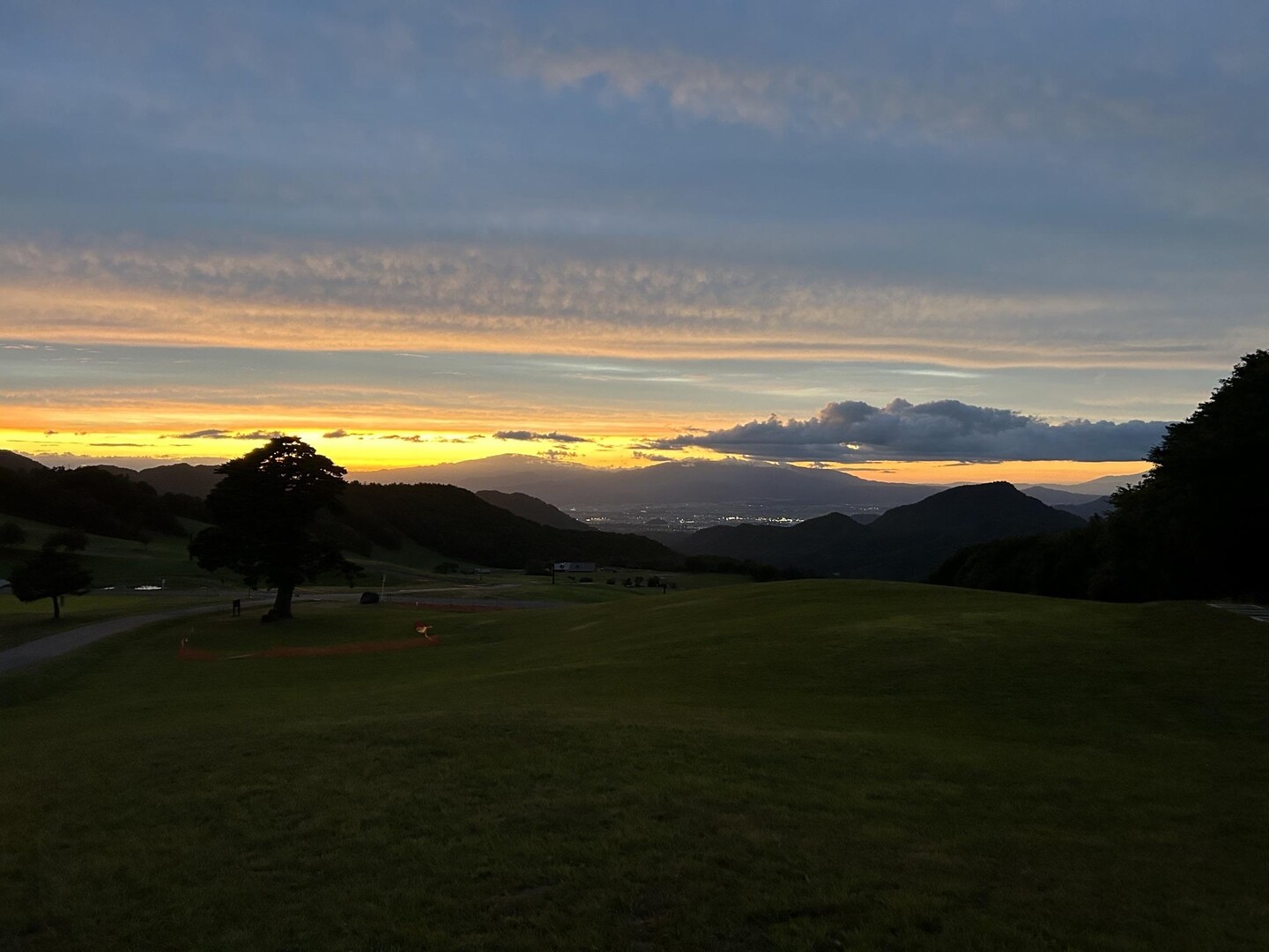 お花の先生chanaさんと山形で3泊5日植物合宿（1日目天童高原）の巻☘️ / パクチーさんの面白山・神室岳・大東岳・雨呼山の活動データ | YAMAP / ヤマップ