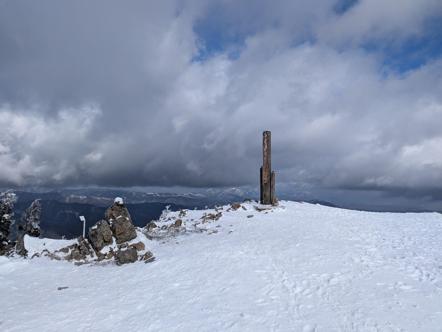 武奈ヶ岳 / Rinさんの比良山地・武奈ヶ岳・釈迦岳の活動日記 | YAMAP / ヤマップ