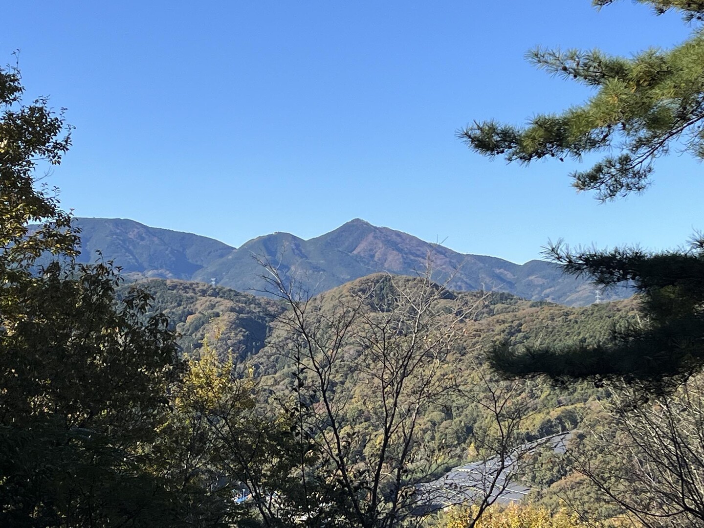 11座登頂ー仙元山・城山・大日山・物見山・徳寿山・愛宕山・和具山・寺山・八頭山・寒沢山・遠ノ平山 / おのきょうPHさんの武蔵嵐山・大平山・仙元山の活動データ | YAMAP / ヤマップ