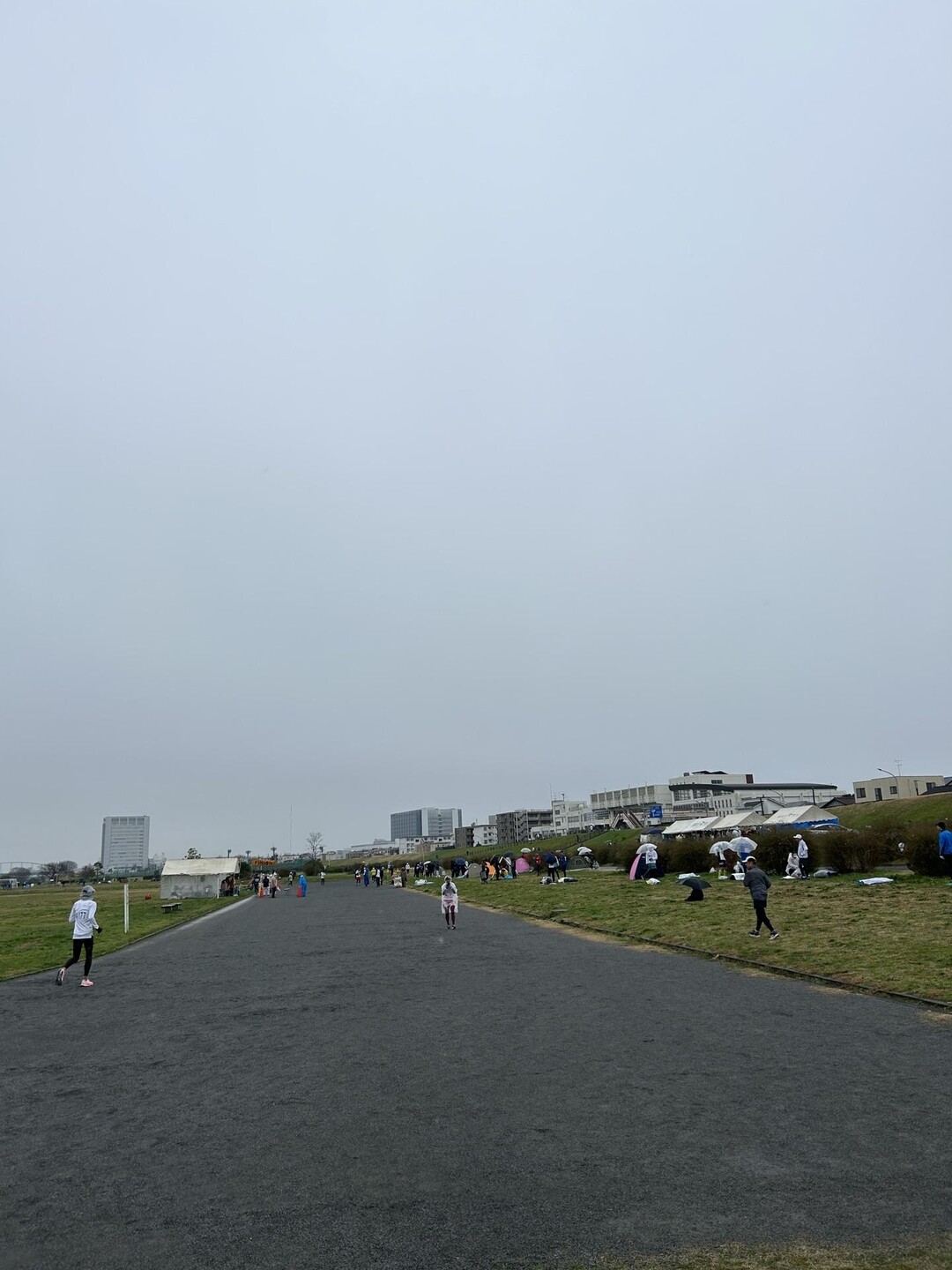 雨の月例マラソン🏃‍♀️子供1km終了... / いしくんさんのモーメント | YAMAP / ヤマップ