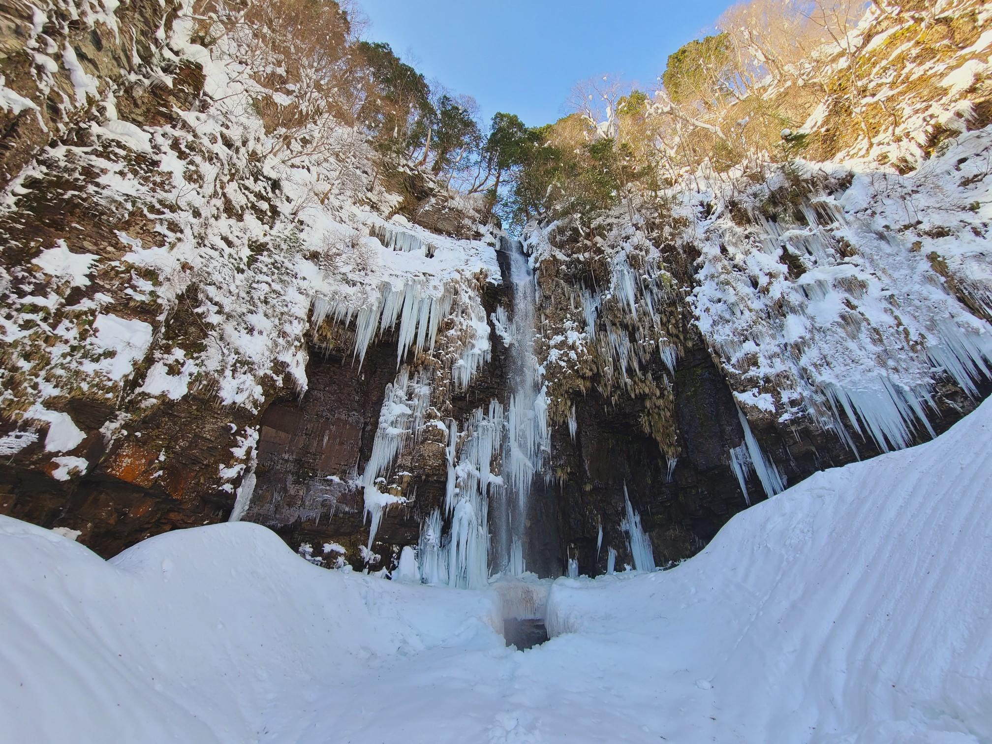 阿弥陀ヶ滝 2025-02-15 / Reyさんの大日ヶ岳・毘沙門岳の活動データ | YAMAP / ヤマップ