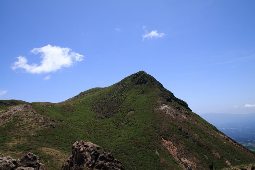 新緑の九重連山へ / Canon boyさんの九重山（久住山）・大船山・星生山の活動データ | YAMAP / ヤマップ