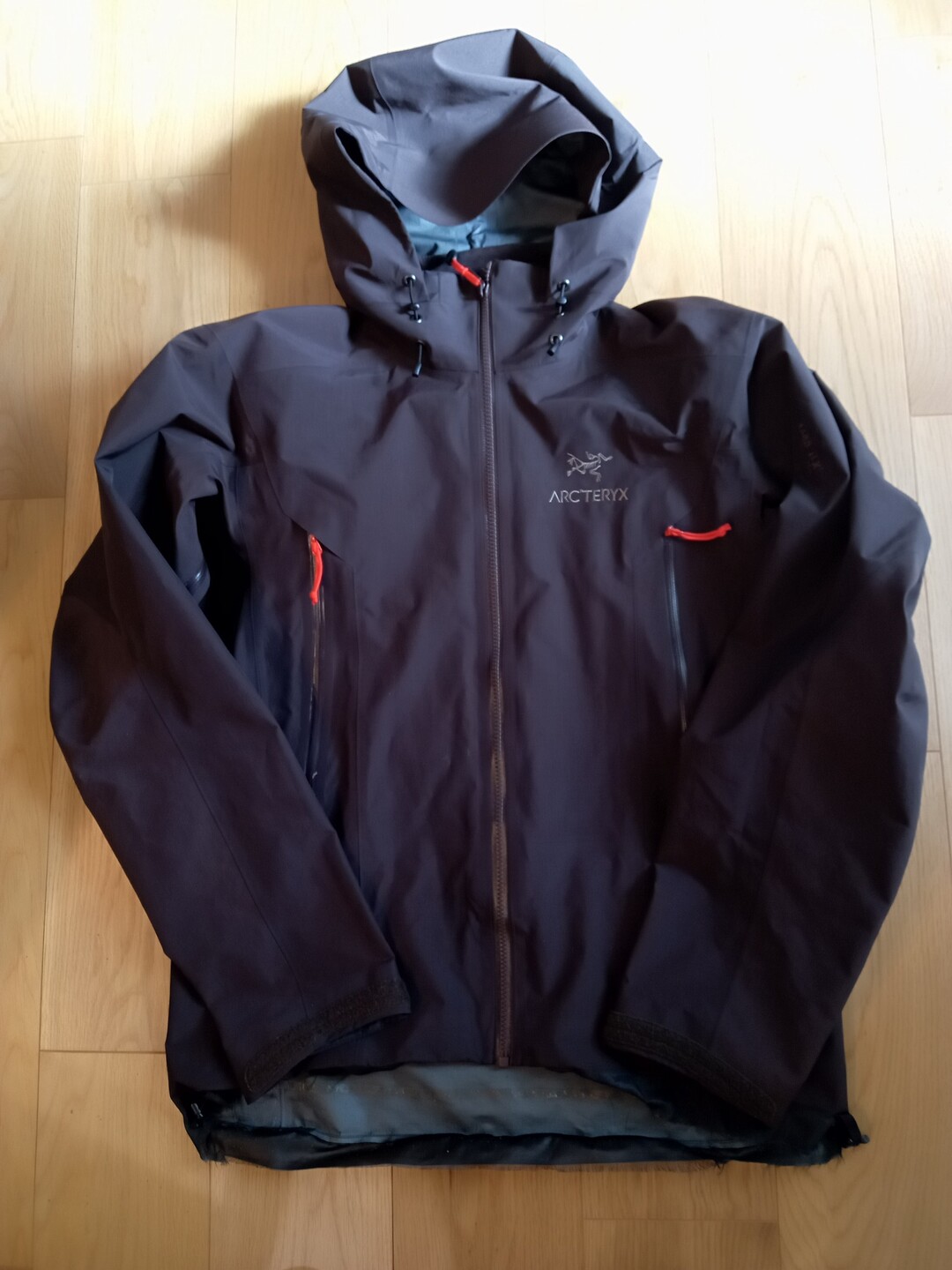 ARC'TERYXハードシェルを補修しま... / もっけんさんのモーメント | YAMAP / ヤマップ