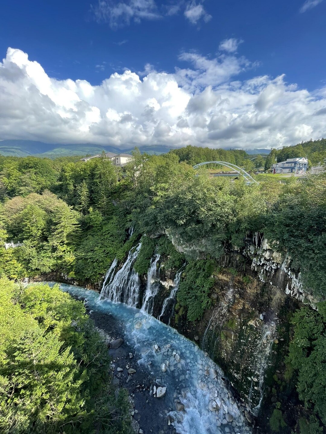 大雪山系をぐるぐる。 落差30mの潜流瀑... / Aiさんのモーメント | YAMAP / ヤマップ