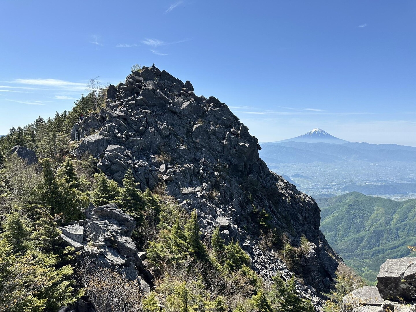 乾徳山・乾徳山（北峰）・笠盛山・黒金山・道満山 / mamoさんの乾徳山・黒金山の活動データ | YAMAP / ヤマップ