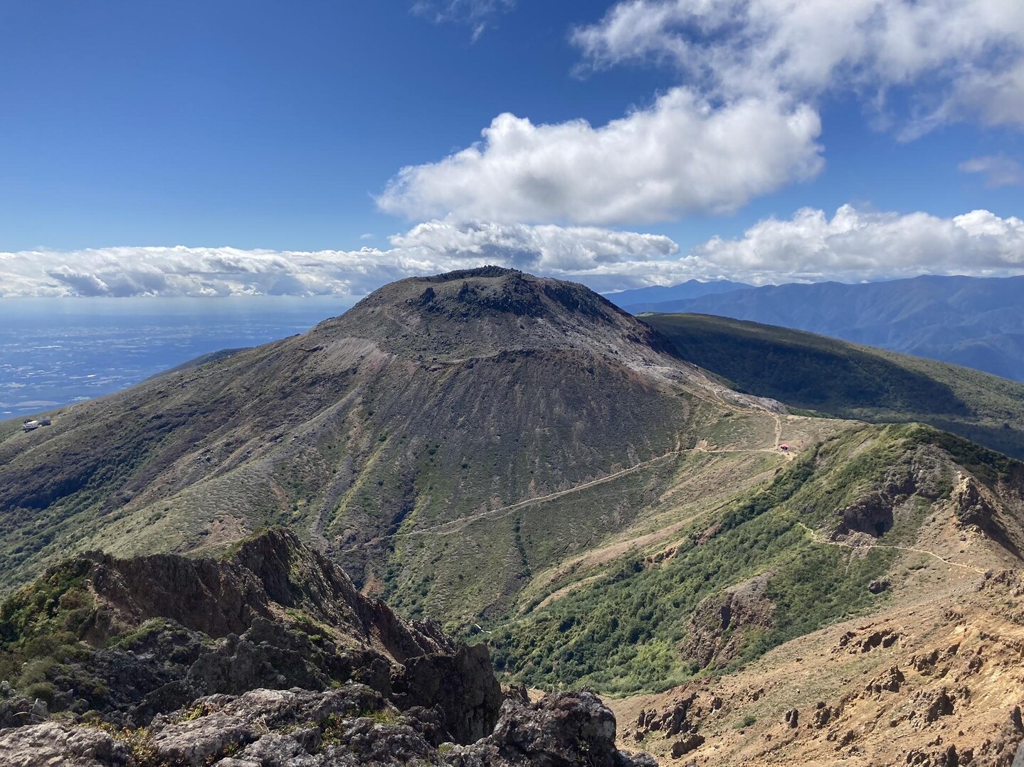 茶臼岳(那須岳)・剣が峰・朝日岳・1900m峰・スダレ山・三本槍岳・隠居倉 / ayさんの茶臼岳（那須岳）・三本槍岳・赤面山の活動データ | YAMAP / ヤマップ