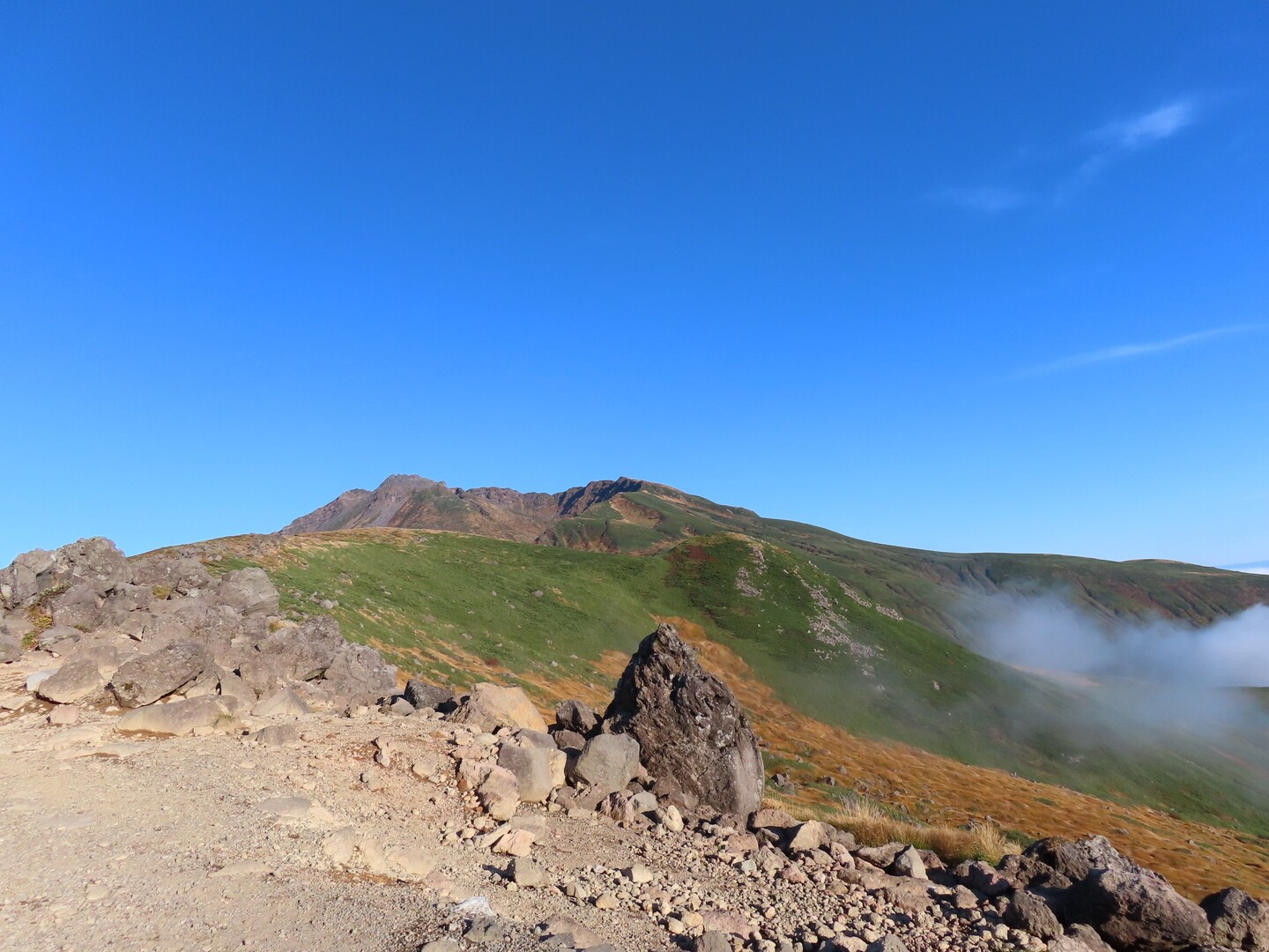 たっぷり日の出から日没まで鳥海山-2021-09-27 / G-Mikiさんの鳥海山・七高山・笙ヶ岳の活動データ | YAMAP / ヤマップ