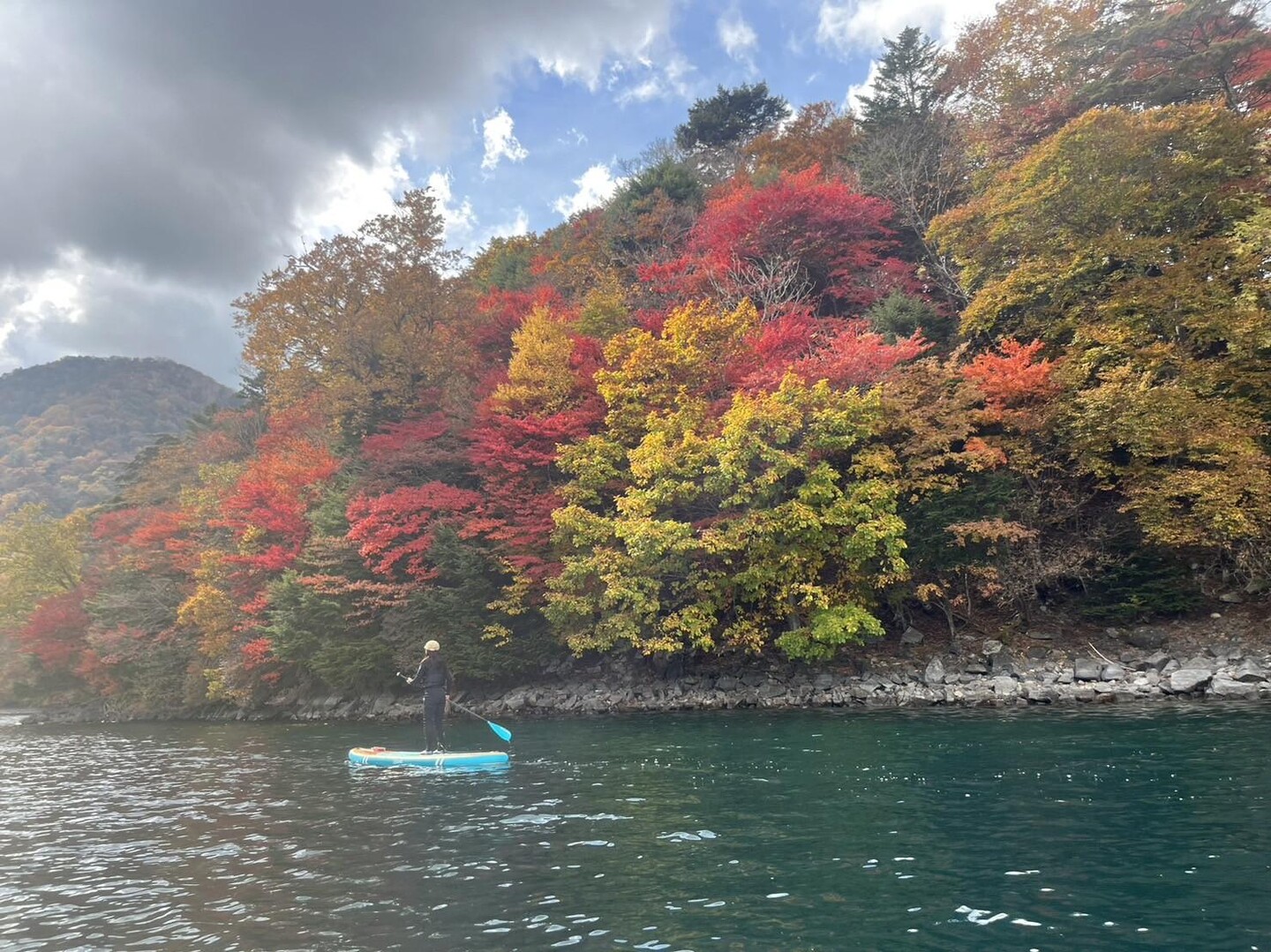 みんなで紅葉sup🍁 / さちえさんのスタンドアップパドル(SUP)の活動データ | YAMAP / ヤマップ