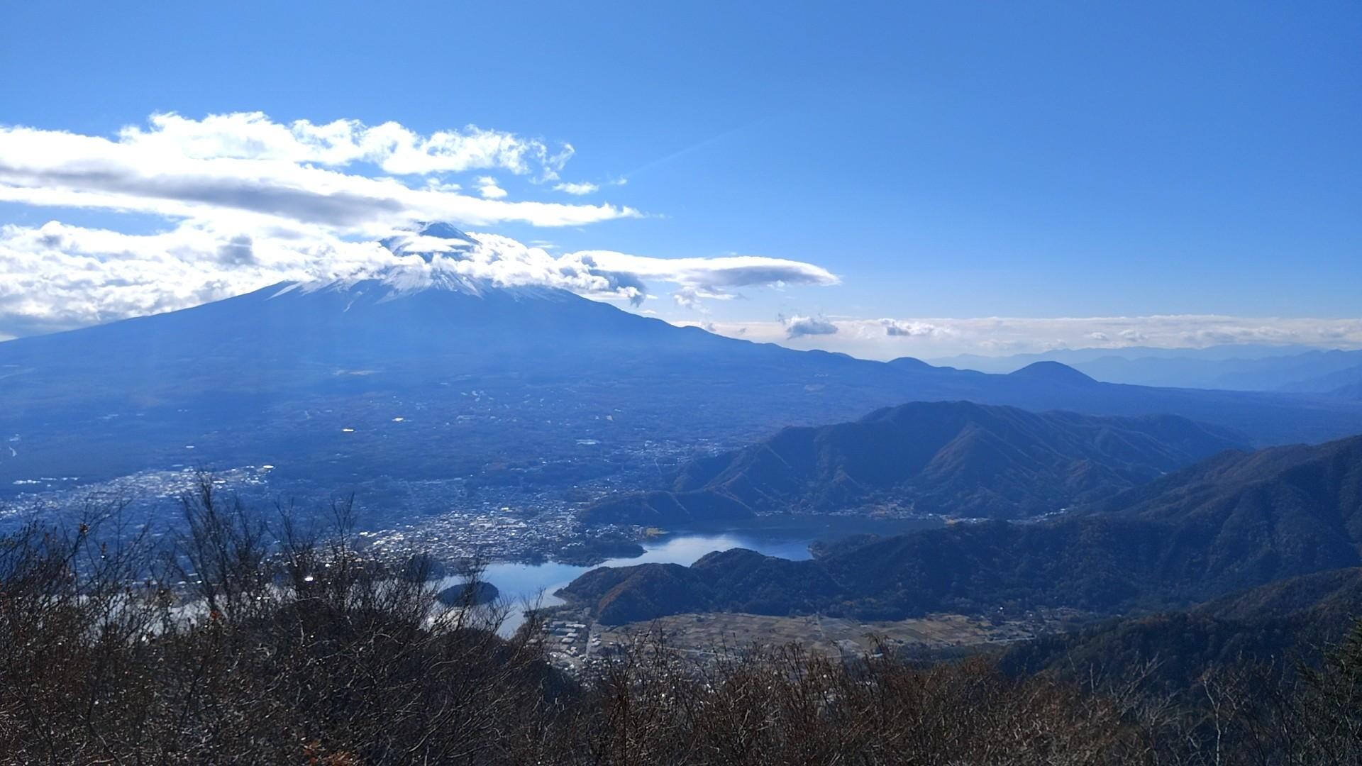 バッチコンプリート狙って黒岳に / まこさんのFUJISAN LONG TRAIL（御坂・三ツ峠エリア NORTH）の活動データ | YAMAP / ヤマップ
