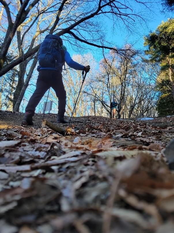 路面凍結後晴れ☀️ 絶景が待っていた、丸山へ / yasu konさんの武甲山・伊豆ヶ岳・小持山の活動データ | YAMAP / ヤマップ
