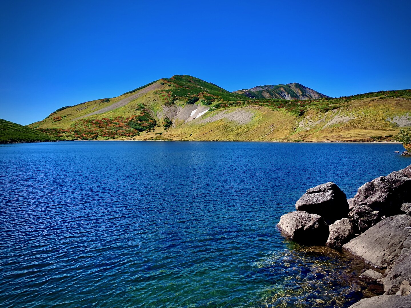 これぞ秋晴れ☀️：小蓮華山（大日岳） / George-Mさんの白馬岳・小蓮華山の活動データ | YAMAP / ヤマップ