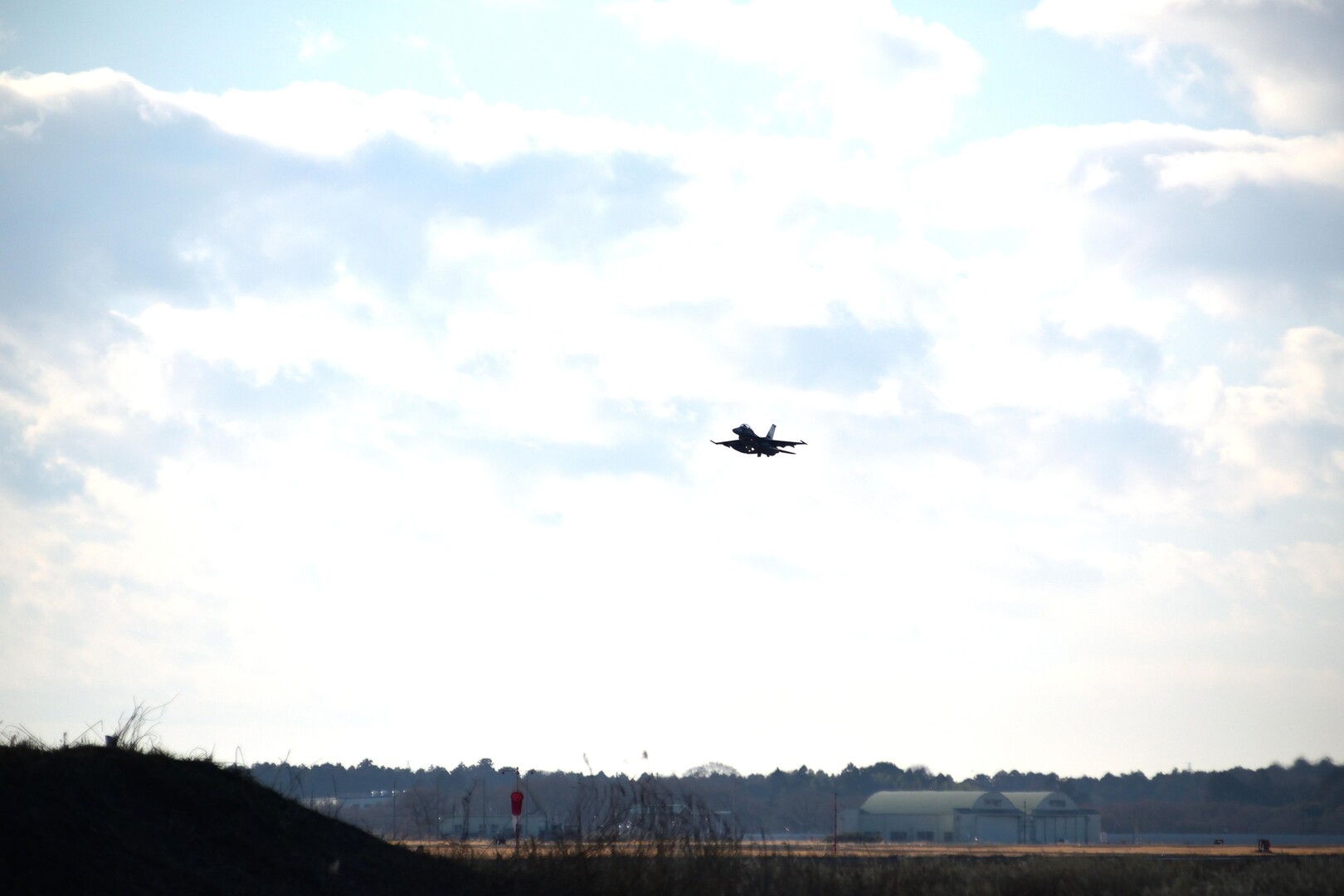 暖かいので、山でなく百里基地。 / nm25さんのモーメント | YAMAP / ヤマップ
