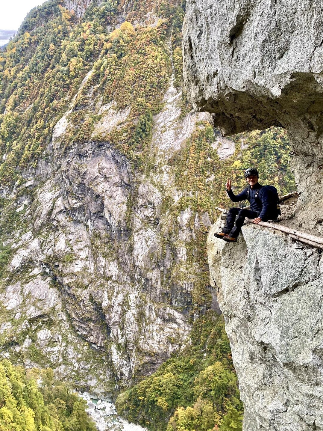 【下ノ廊下】断崖絶壁30kmの絶景を歩く / random walkerさんの剱岳の活動データ | YAMAP / ヤマップ