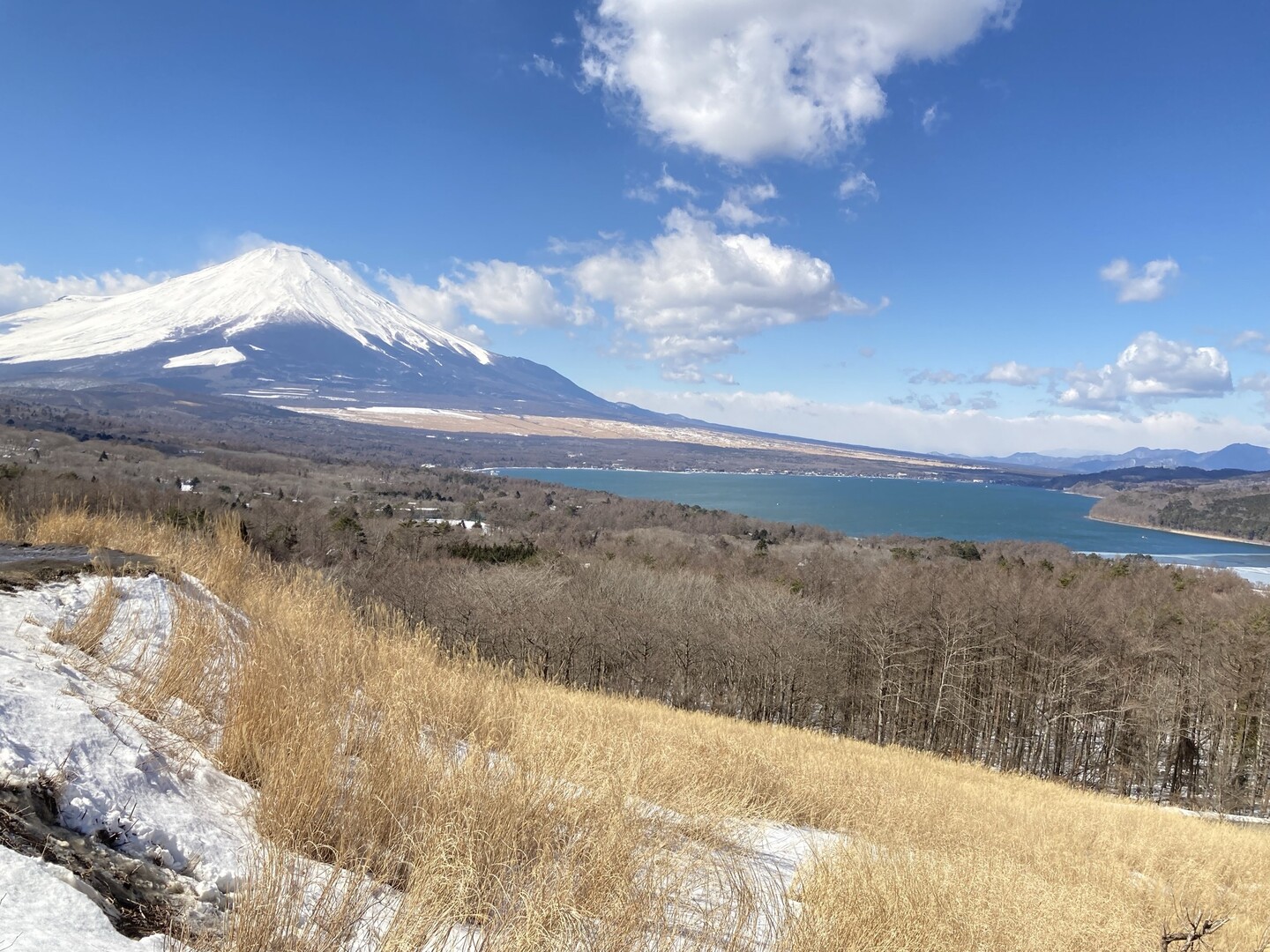 山中湖氷ってます😀☃️ 温暖化で毎日凍... / kz...ymさんのモーメント | YAMAP / ヤマップ