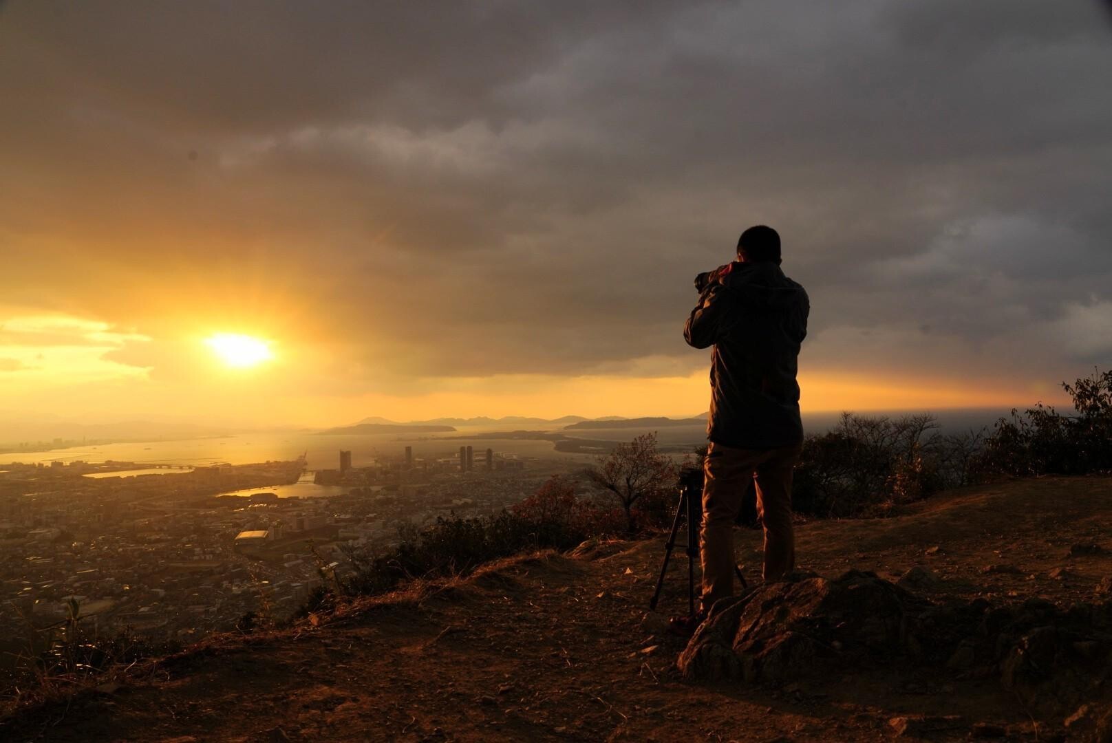 フラワーズ番外編 夜の部🌃 / CB1300SBさんの立花山・三日月山・城ノ越山の活動データ | YAMAP / ヤマップ