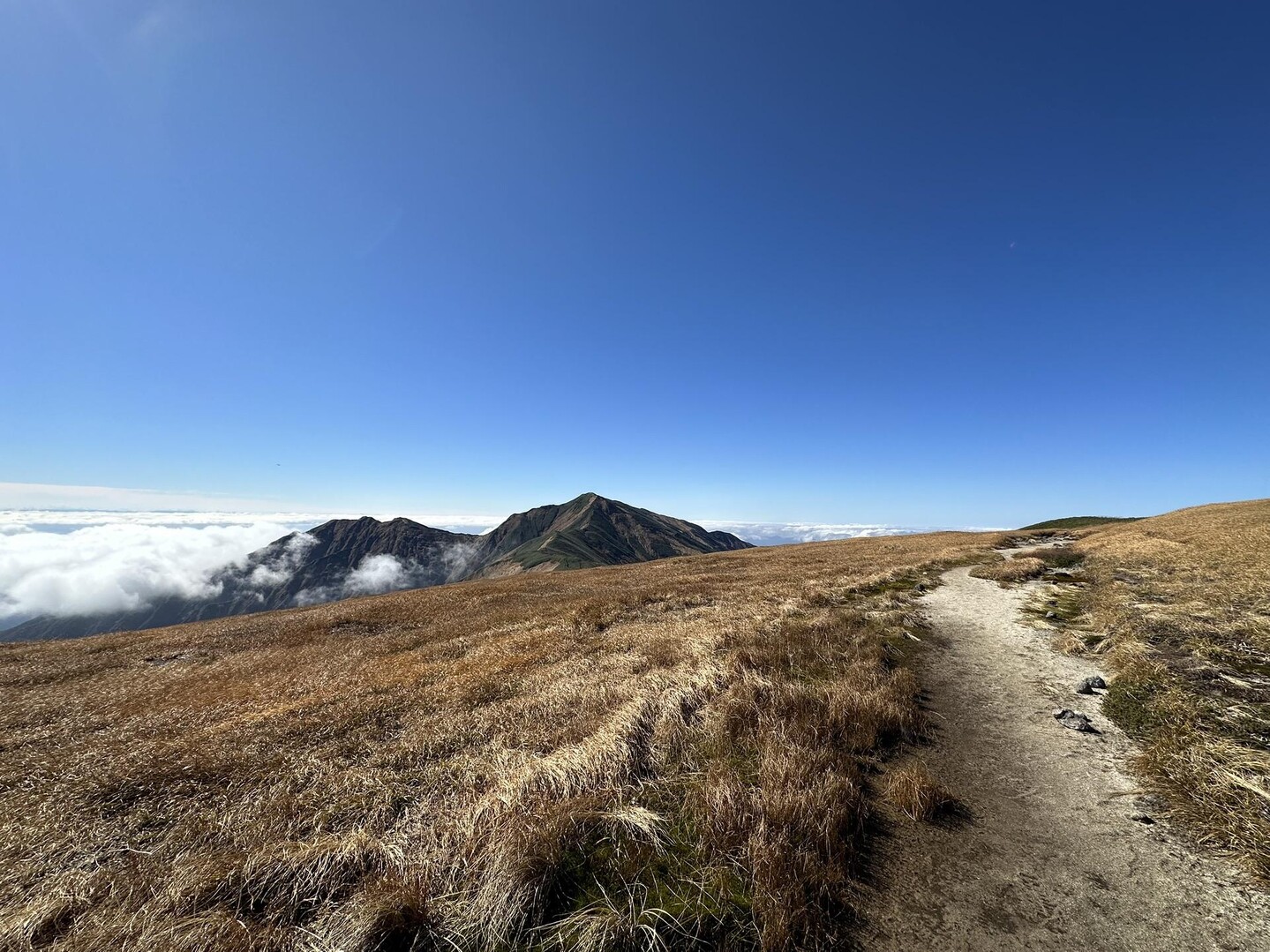 お久しぶりの御西小屋 / Mt.keiさんの飯豊山・大日岳・御西岳の活動データ | YAMAP / ヤマップ