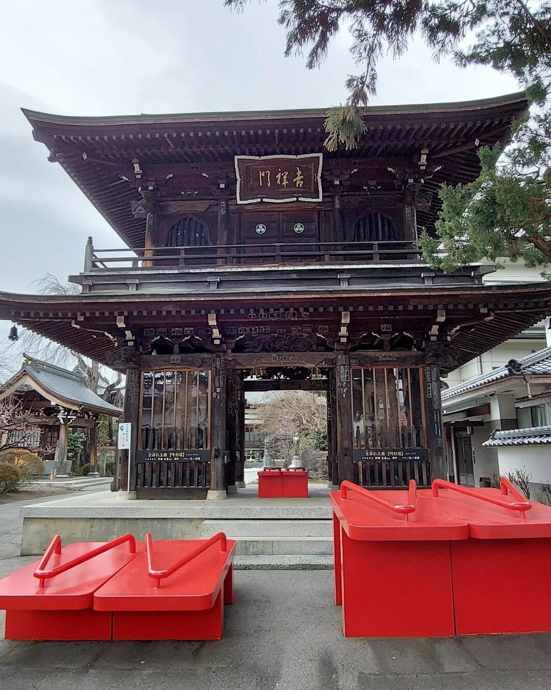 仁王様の赤下駄(デカイ) / Rockyさんのモーメント | YAMAP / ヤマップ