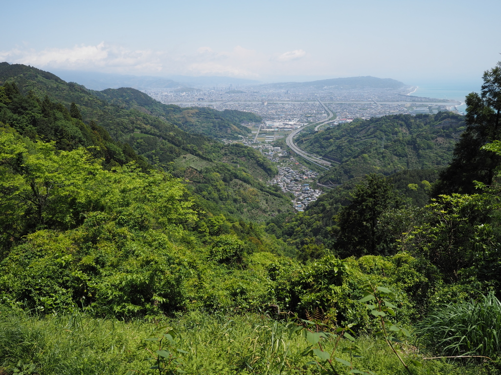 東海自然歩道(静岡BP)-2- (宇津ノ谷から草薙) / peridotiteさんの焼津アルプス（高草山・満観峰・花沢山）・徳願寺山の活動 ...