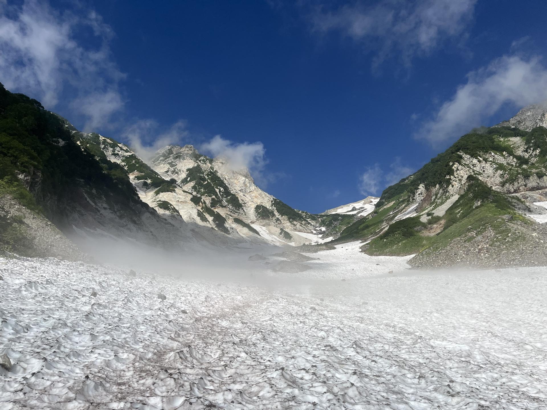 大雪渓から白馬岳 / Kyoさんの白馬岳・小蓮華山の活動データ | YAMAP / ヤマップ