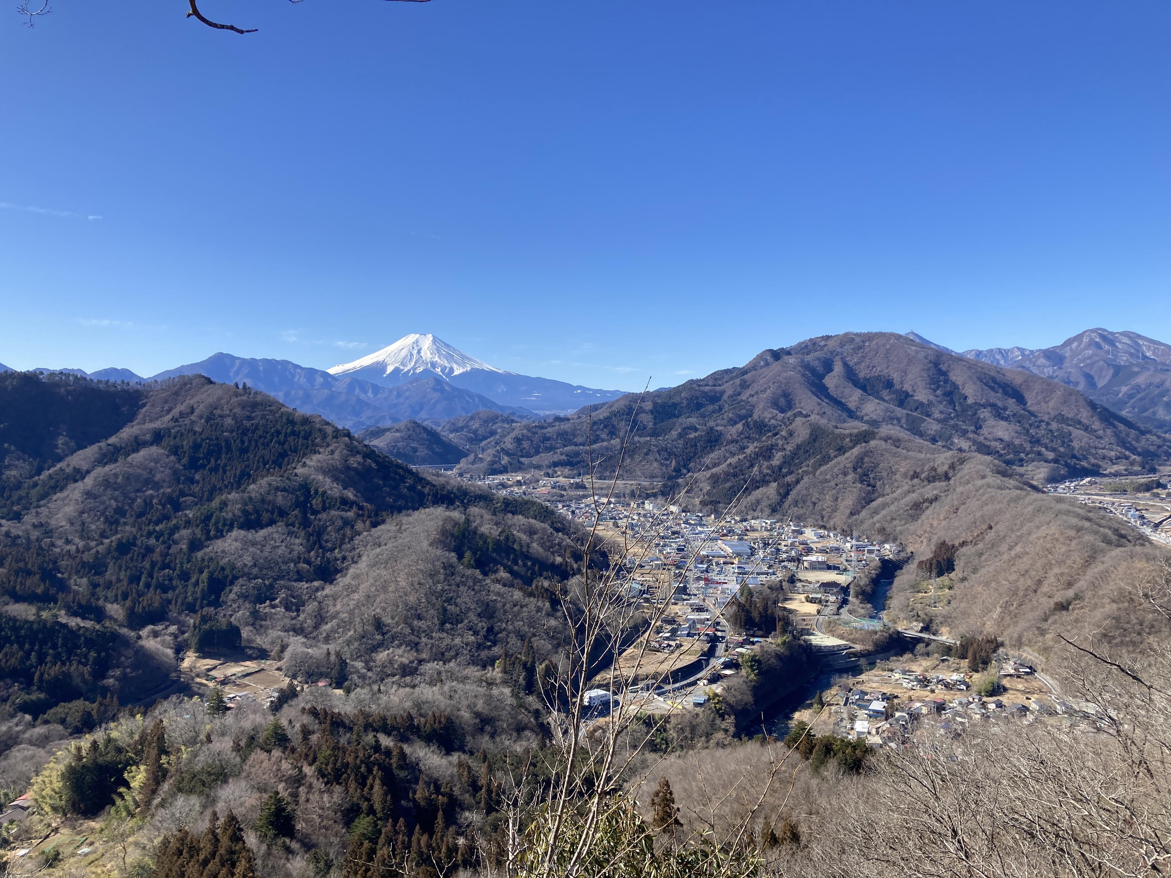 菊花山・御前山・神楽山 / hiro-peakさんの高川山の活動データ | YAMAP / ヤマップ