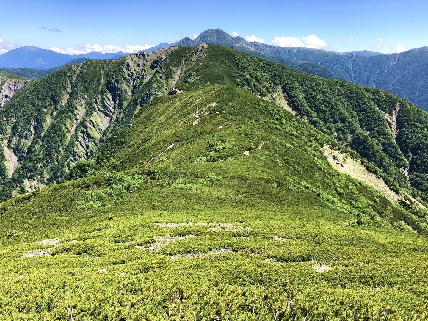 烏帽子岳・前小河内岳・小河内岳 / Arc'manさんの塩見岳・権右衛門山・蝙蝠岳の活動データ | YAMAP / ヤマップ