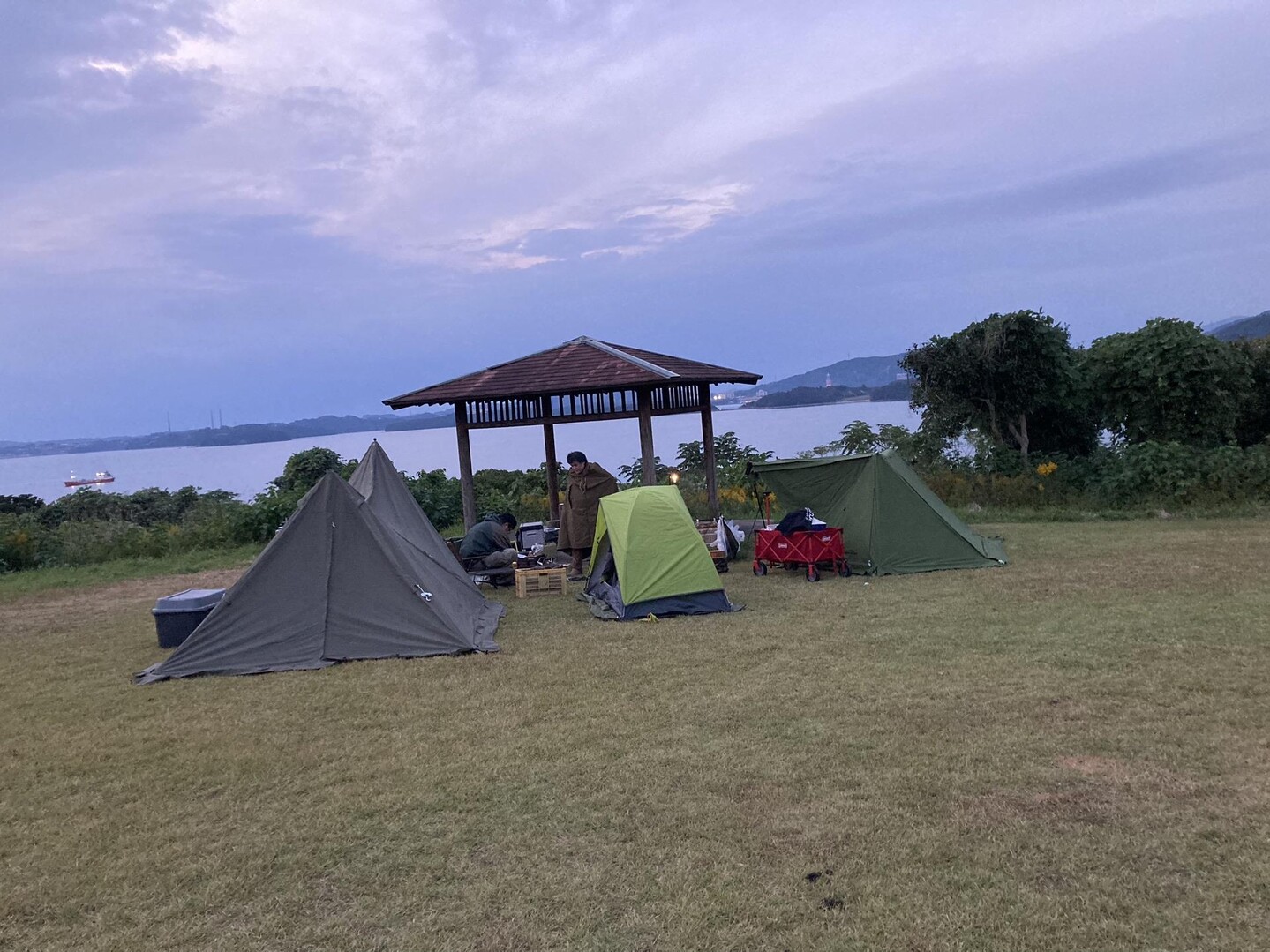 仕事終わりにいつものメンツでキャンプ🏕... / ようこさんのモーメント | YAMAP / ヤマップ