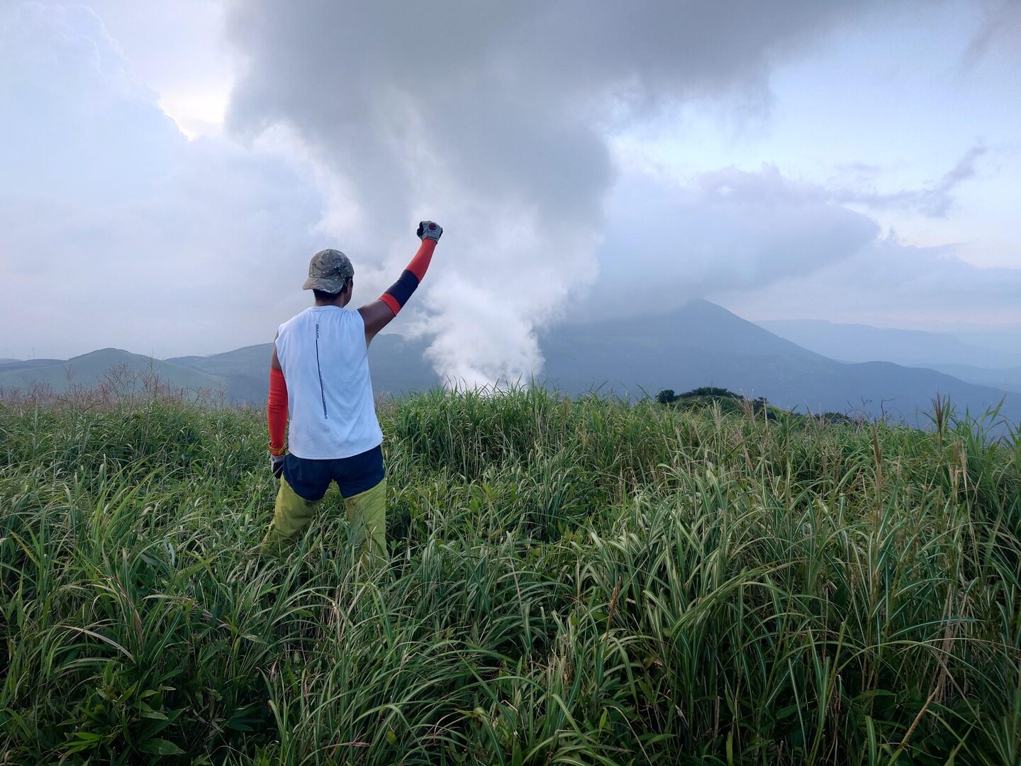 WEST九重連山🗻 / のぶのぶ😙さんの涌蓋山・猟師山の活動データ | YAMAP / ヤマップ