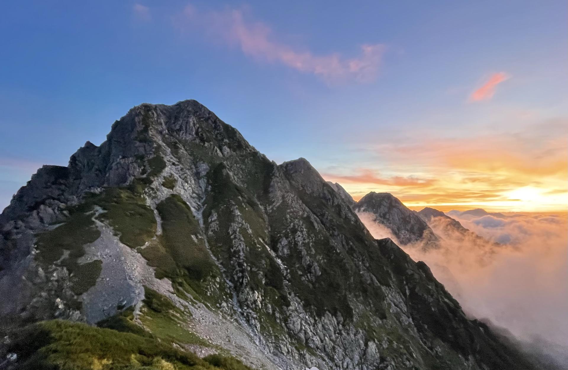 念願の剱岳登山～立山縦走 ｰｰｰ 剱岳・一服剱・前剱・別山・別山（北峰）・真砂岳・立山（富士ノ折立）・立山（大汝山）・立山（雄山） / YoHeyさんの剱岳の活動データ | YAMAP / ヤマップ
