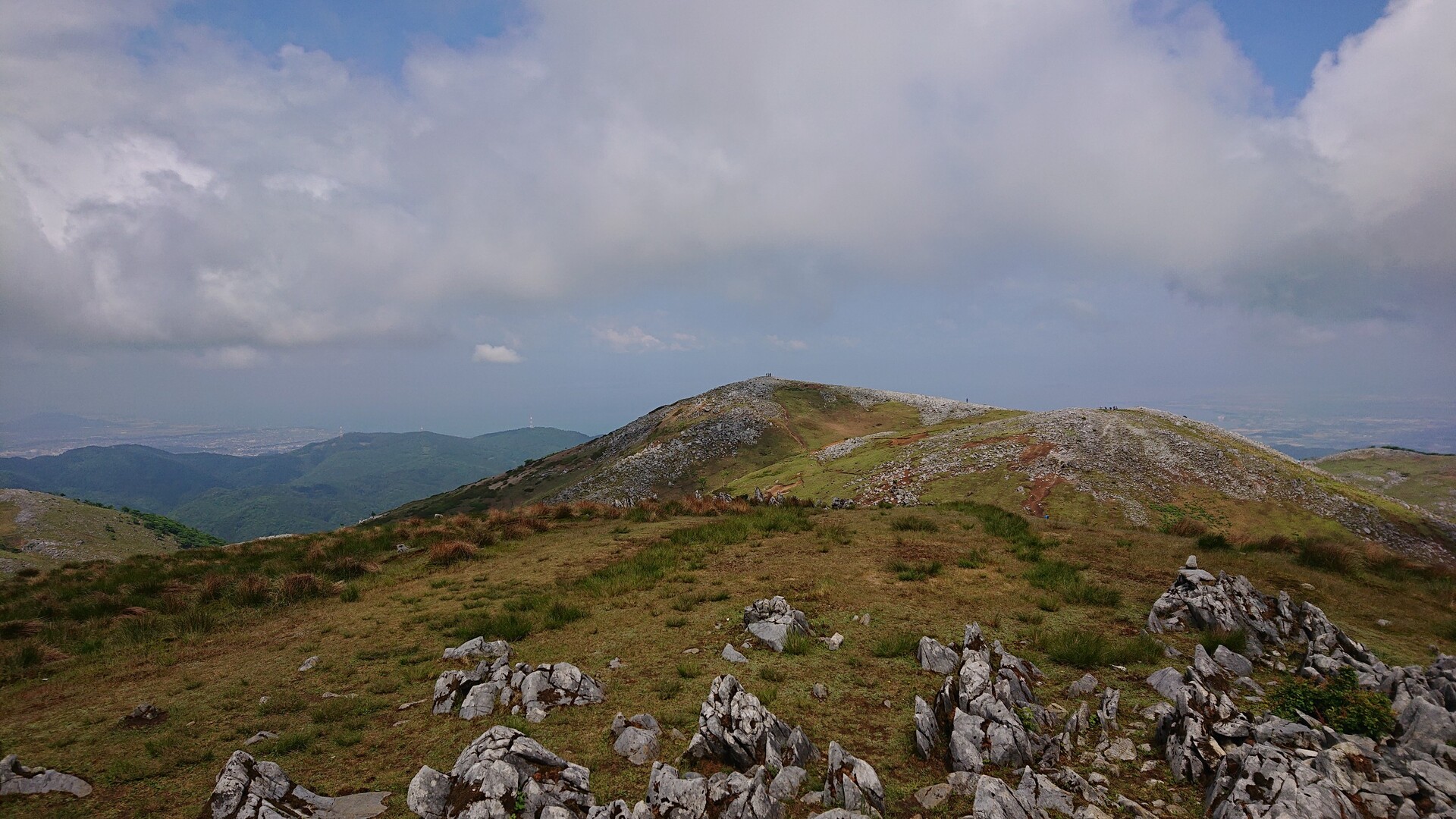南霊岳・霊仙山最高点・霊仙山・経塚山 / ya.junさんの霊仙山の活動データ | YAMAP / ヤマップ