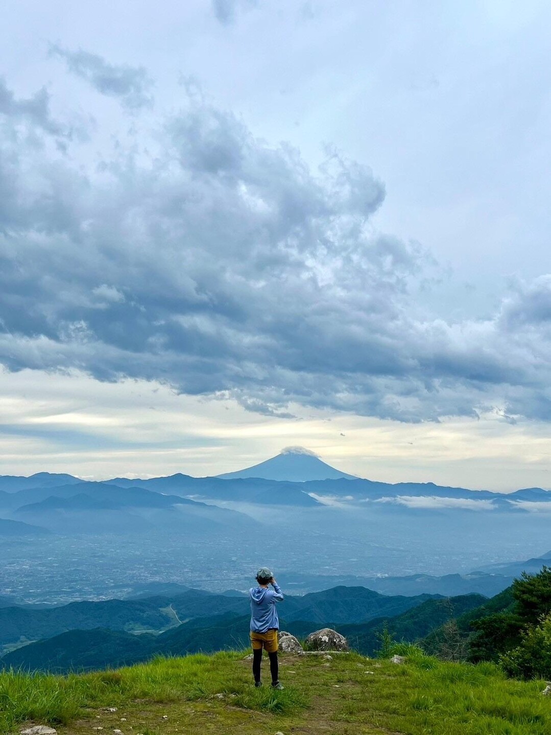 山頂からの絶景に見惚れる小楢山 / umiさんの小楢山・妙見山・乙女高原の活動データ | YAMAP / ヤマップ