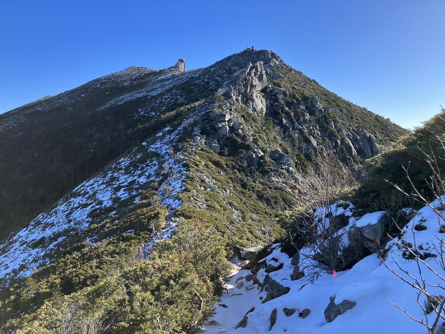 ソロ 初冬金峰山 / nukiさんの瑞牆山・金峰山の活動データ | YAMAP / ヤマップ