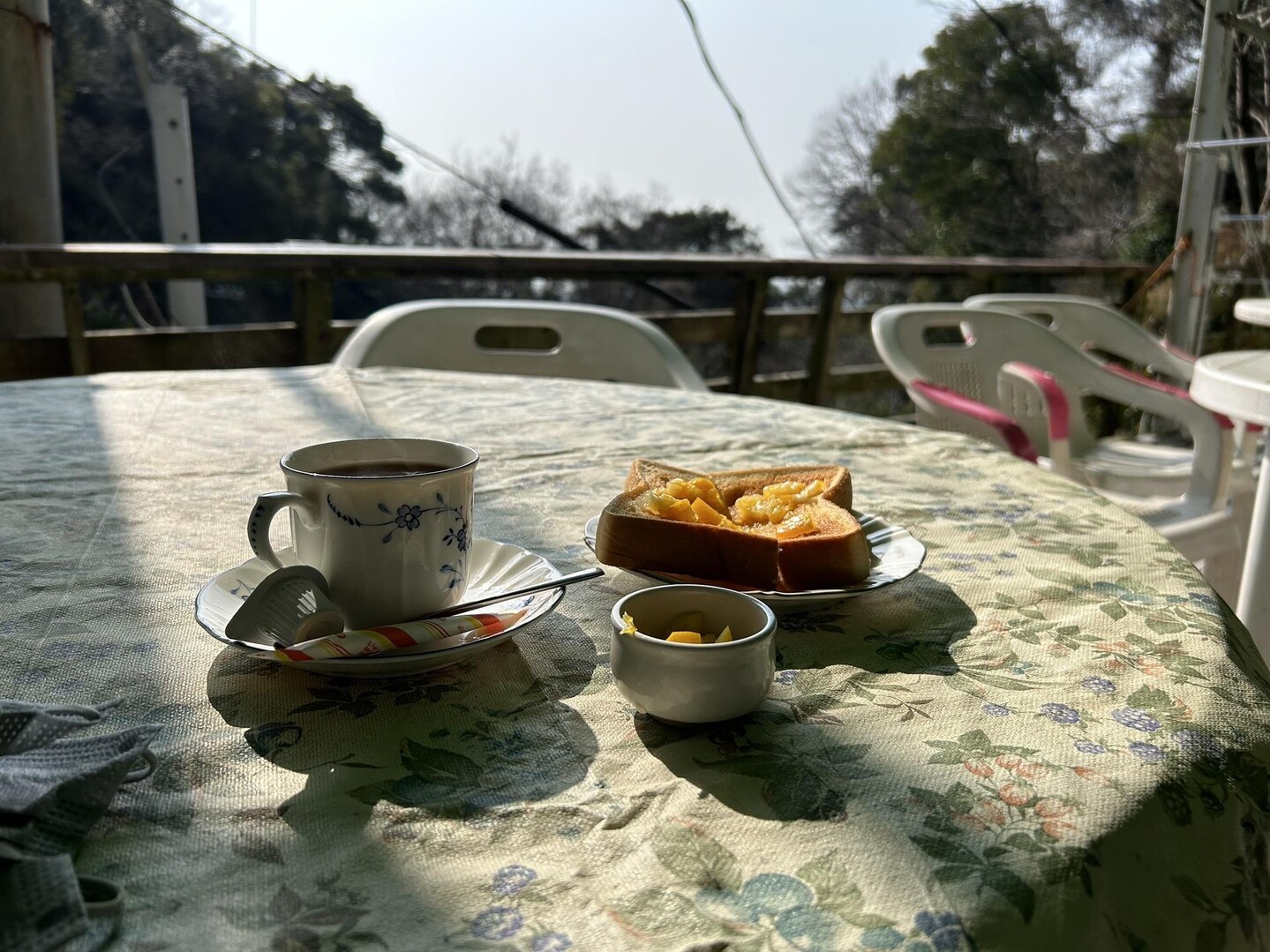 高取山⛰癒しのテラス席でモーニング☕️高取山西峰 / asaminさんの六甲山・長峰山・摩耶山の活動データ | YAMAP / ヤマップ