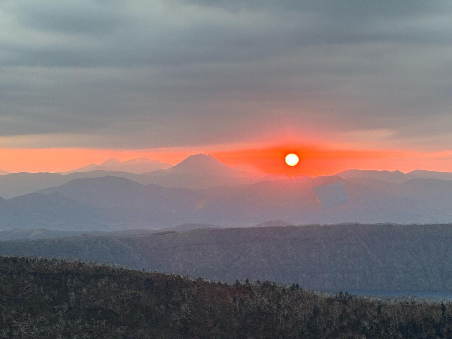 摩周岳(第一展望台より) / Boo！さんの摩周岳（カムイヌプリ）・西別岳・摩周湖の活動データ | YAMAP / ヤマップ