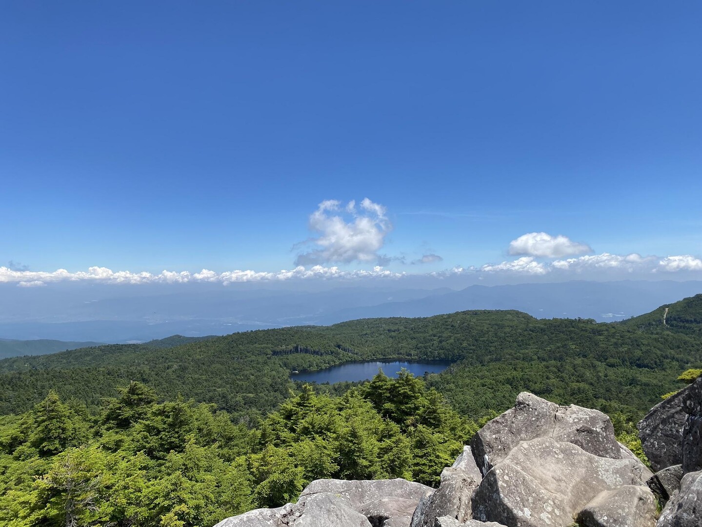 丸山と白駒池 / akiさんの蓼科山・横岳・縞枯山の活動データ | YAMAP / ヤマップ