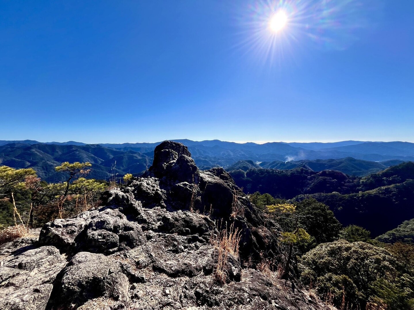 鳳来寺山・瑠璃山 / mitsu32さんの宇連山・鳳来寺山・岩古谷山の活動データ | YAMAP / ヤマップ