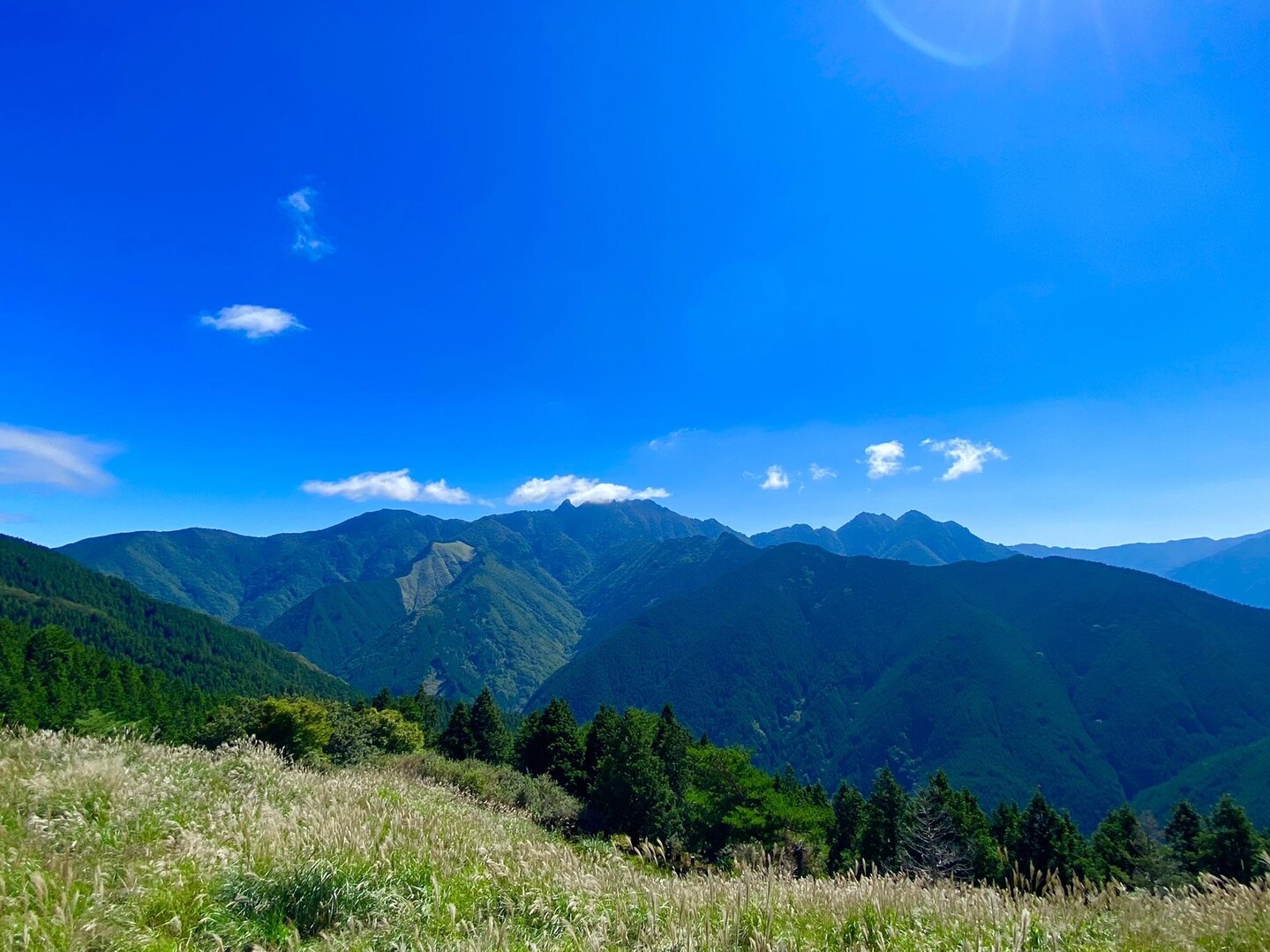 秋の訪れを感じる🍁快晴☀️の大峯山…観音峯山⛰ / nataiさんの観音峯山・大普賢岳・山上ヶ岳・稲村ヶ岳の活動データ | YAMAP / ヤマップ