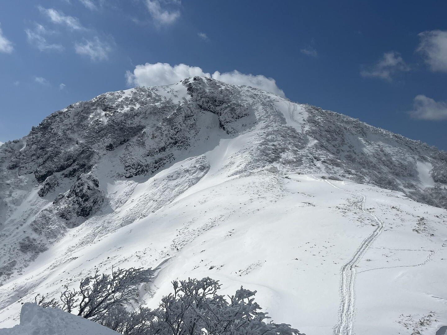 奥美濃のマッターホルン 冠山 / chi_aki☆さんの冠山・金草岳の活動日記 | YAMAP / ヤマップ