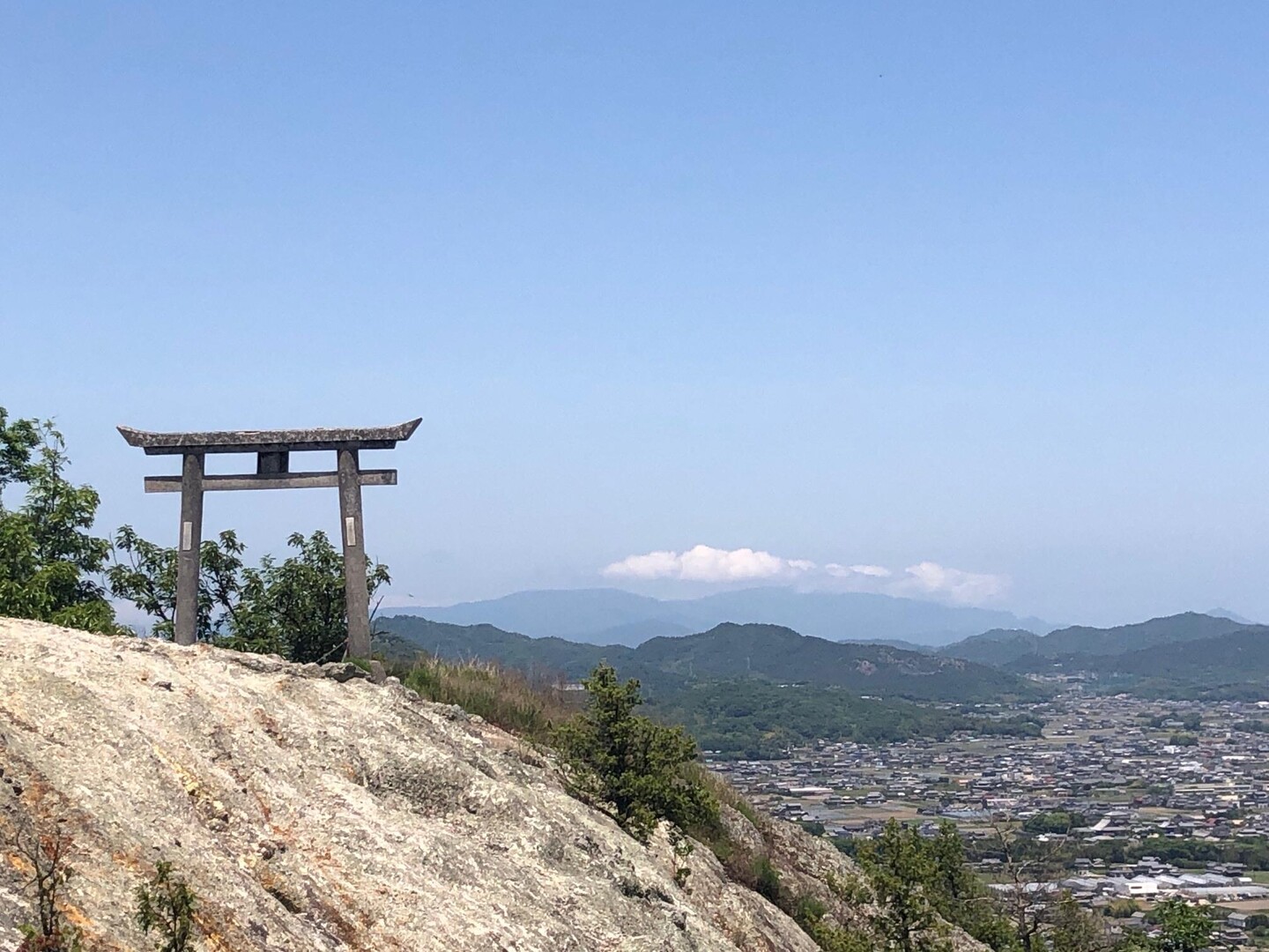 天空の鳥居⛩️ 嶽山 / masaさんの二子山・善光寺山の活動データ | YAMAP / ヤマップ